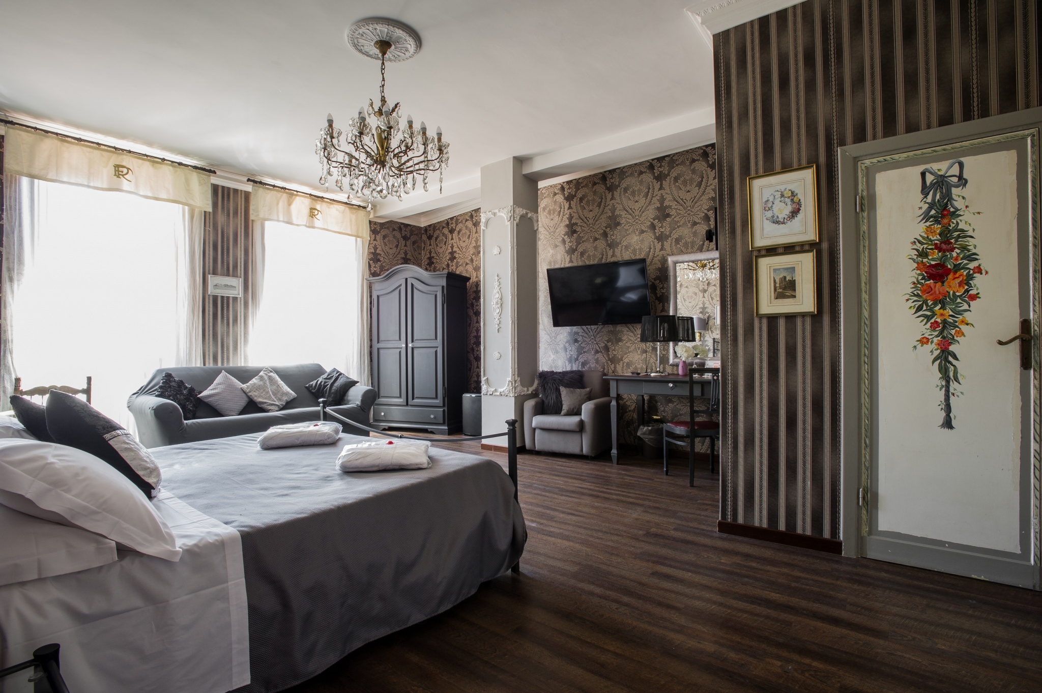 Residenza in Farnese 4 Stars Hotel Rome: Official Website