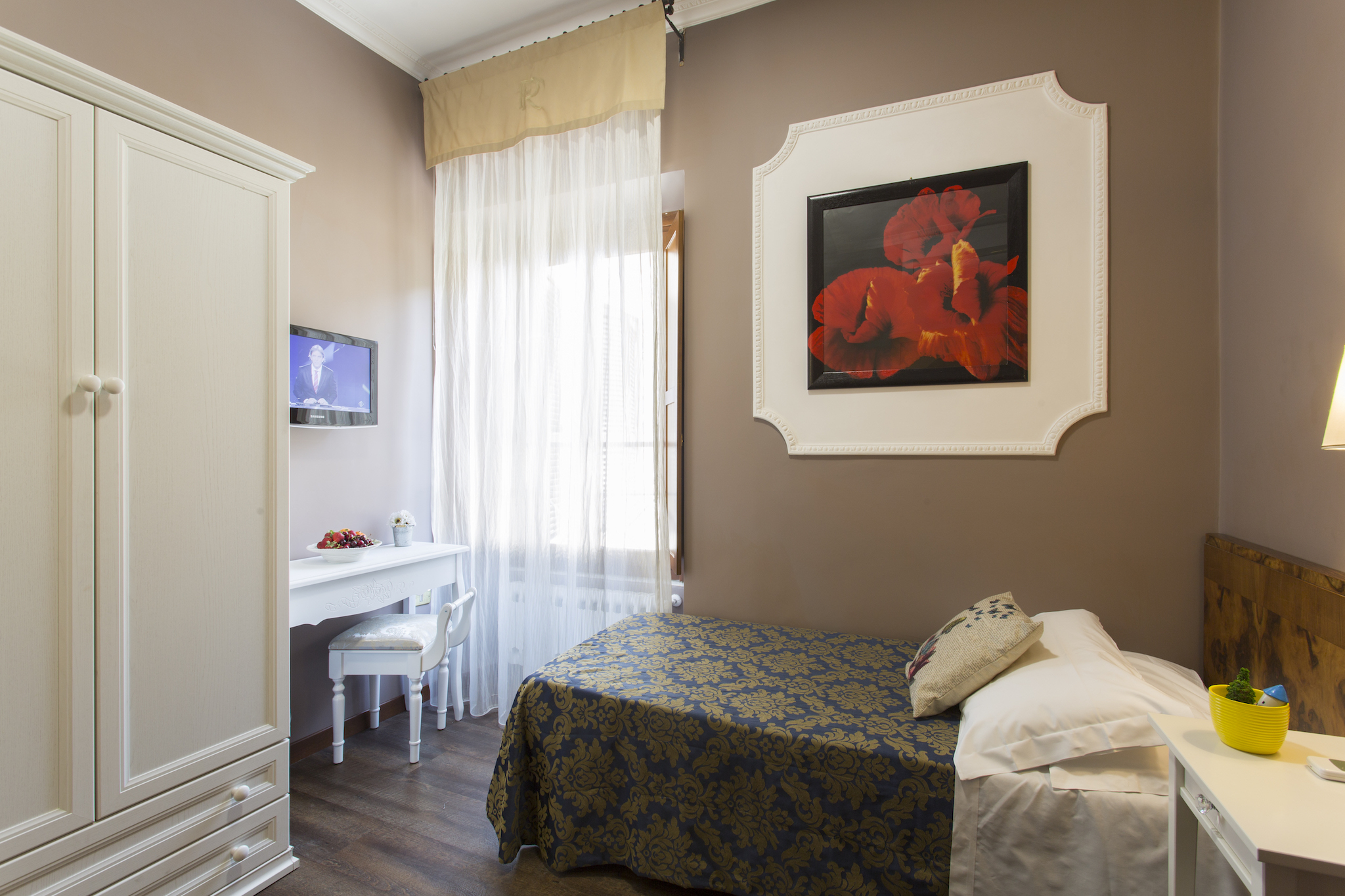 Residenza in Farnese 4 Stars Hotel Rome: Official Website